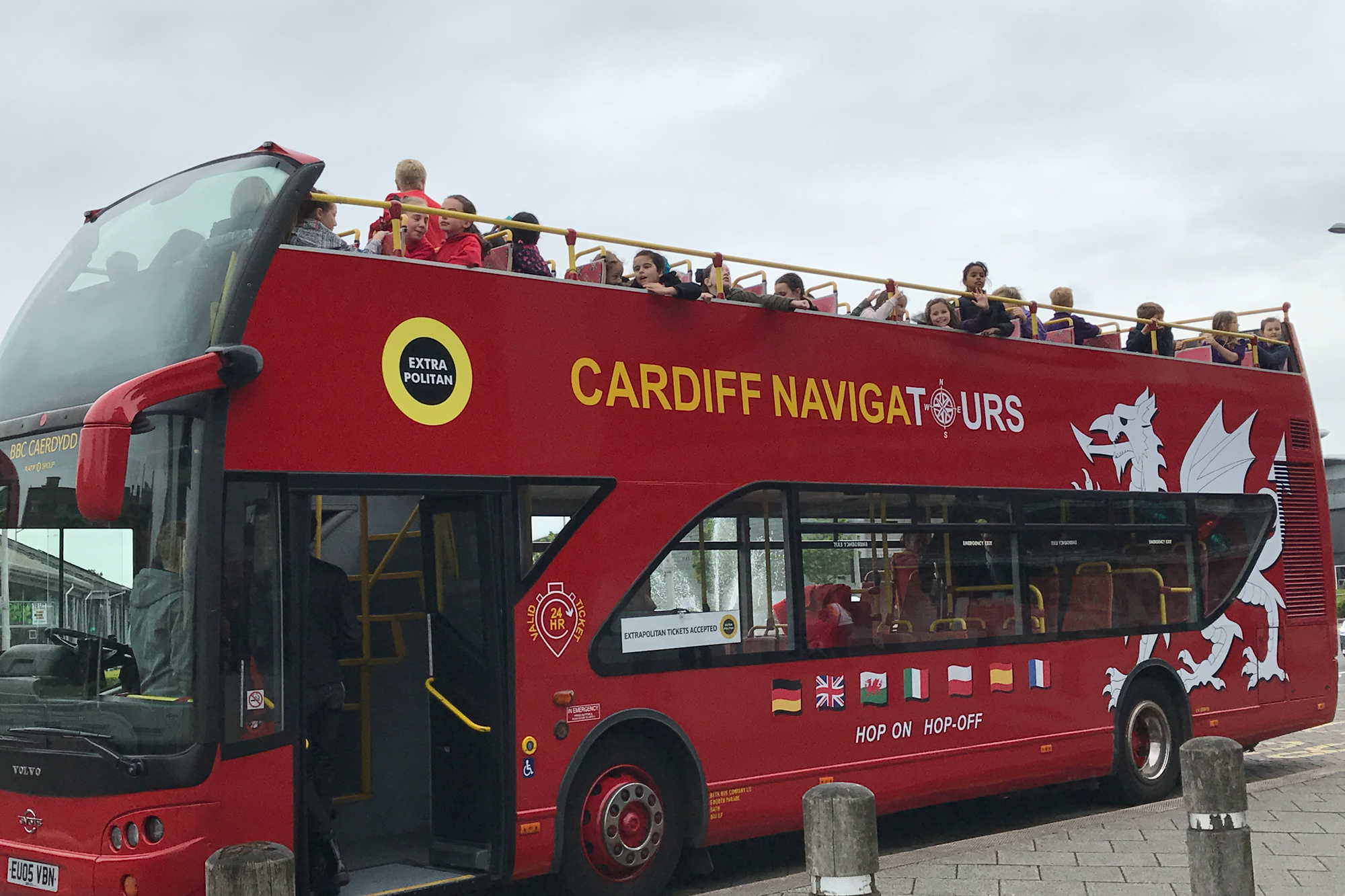 Cardiff Sightseeing Bus Tour | Pacifictravels: Hop On Hop Off